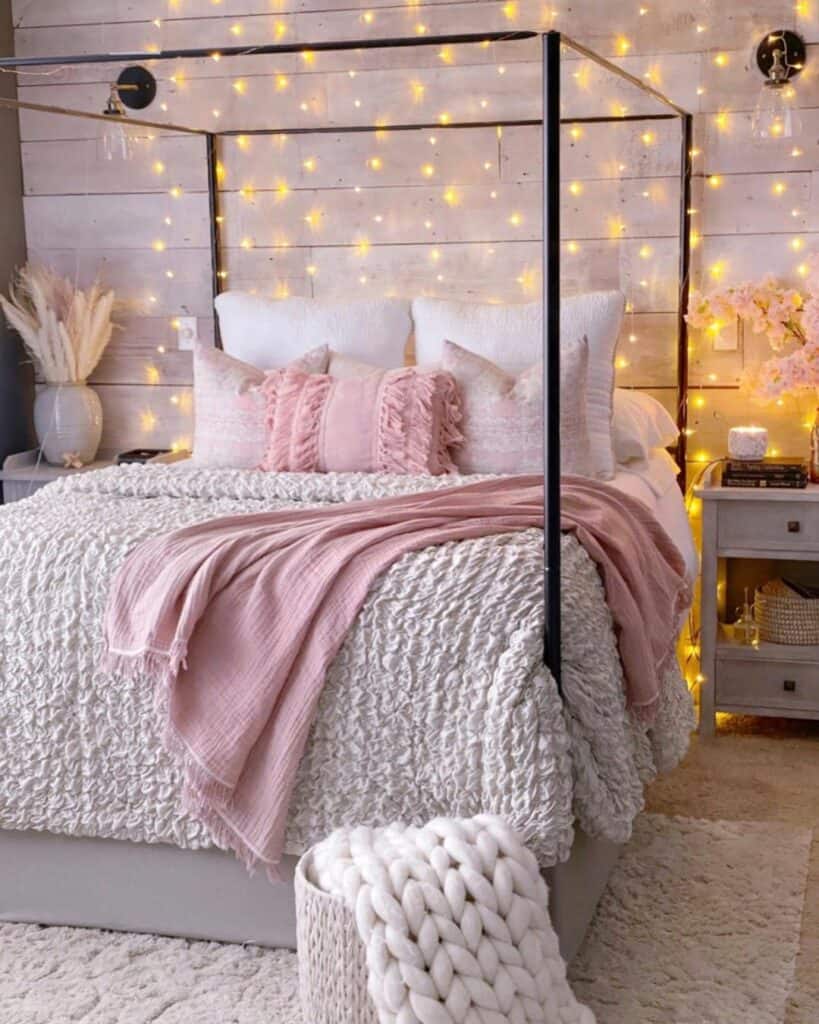 30 Romantic Bedroom Ideas To Try for an Intimate Atmosphere
