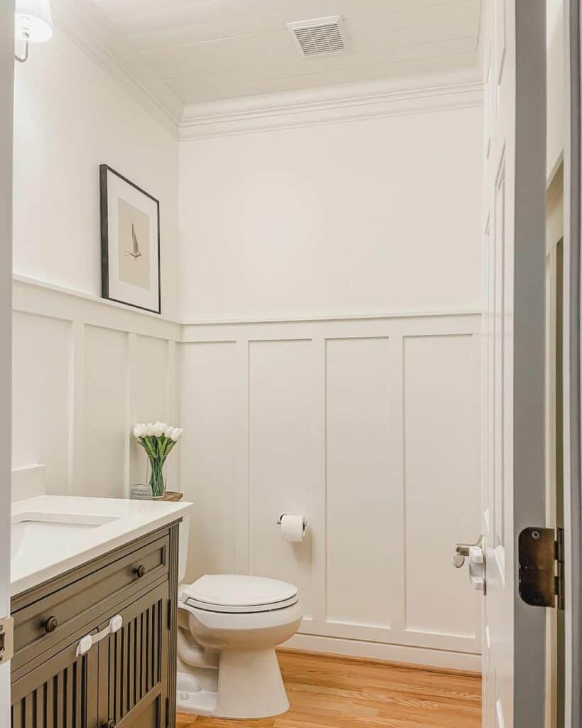 29 Wainscoting Bathroom Designs To Transform Your Space