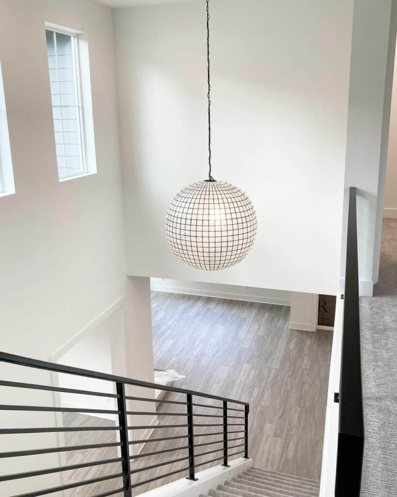 30 Modern Staircase Ideas for Eye-Catching Entryways