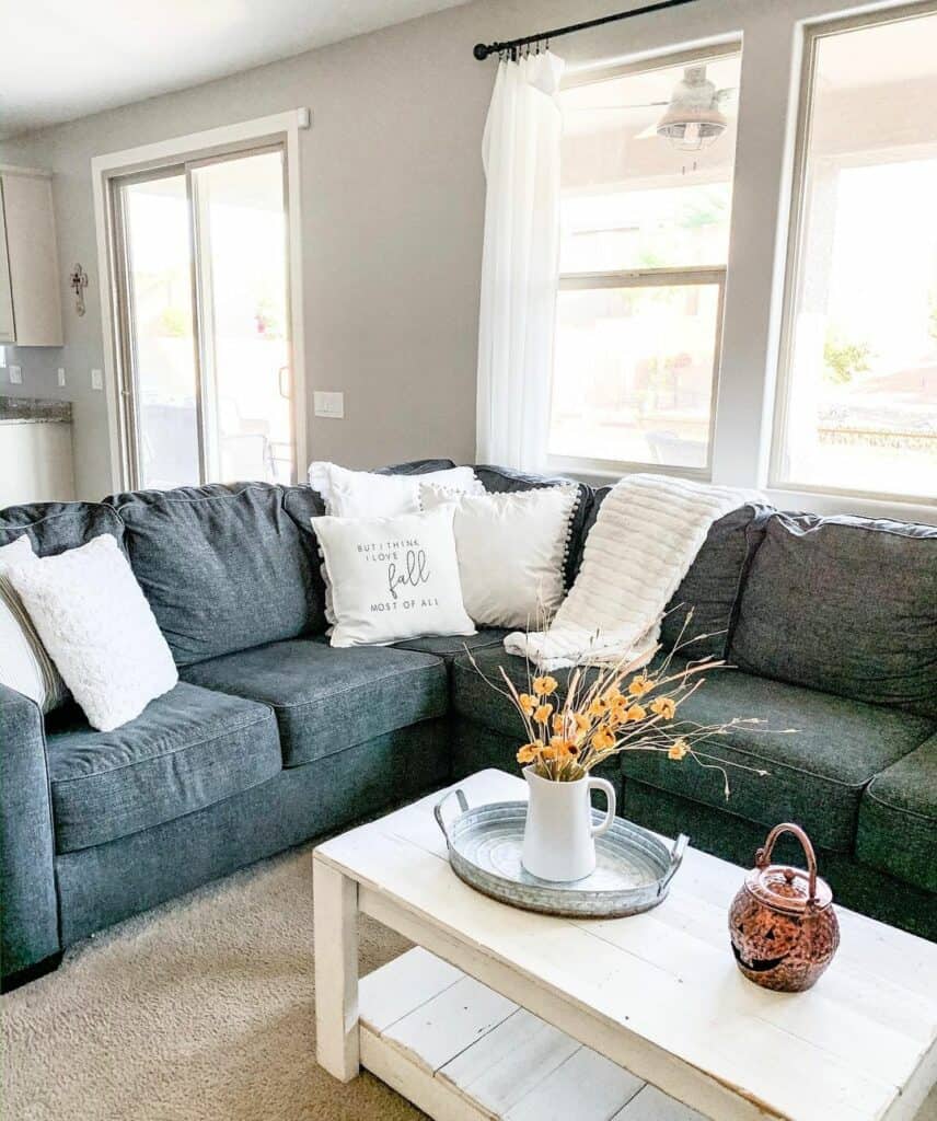 34 Stylish Dark Grey Couch Living Room Ideas