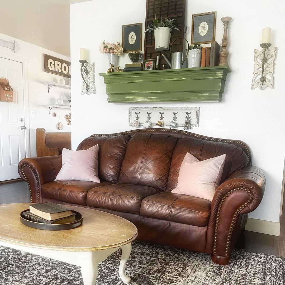 31 Leather Couch Living Room Ideas for Rustic, Timeless Comfort