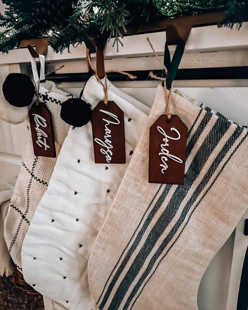 24 Rustic Burlap Stocking Ideas for Added Flair