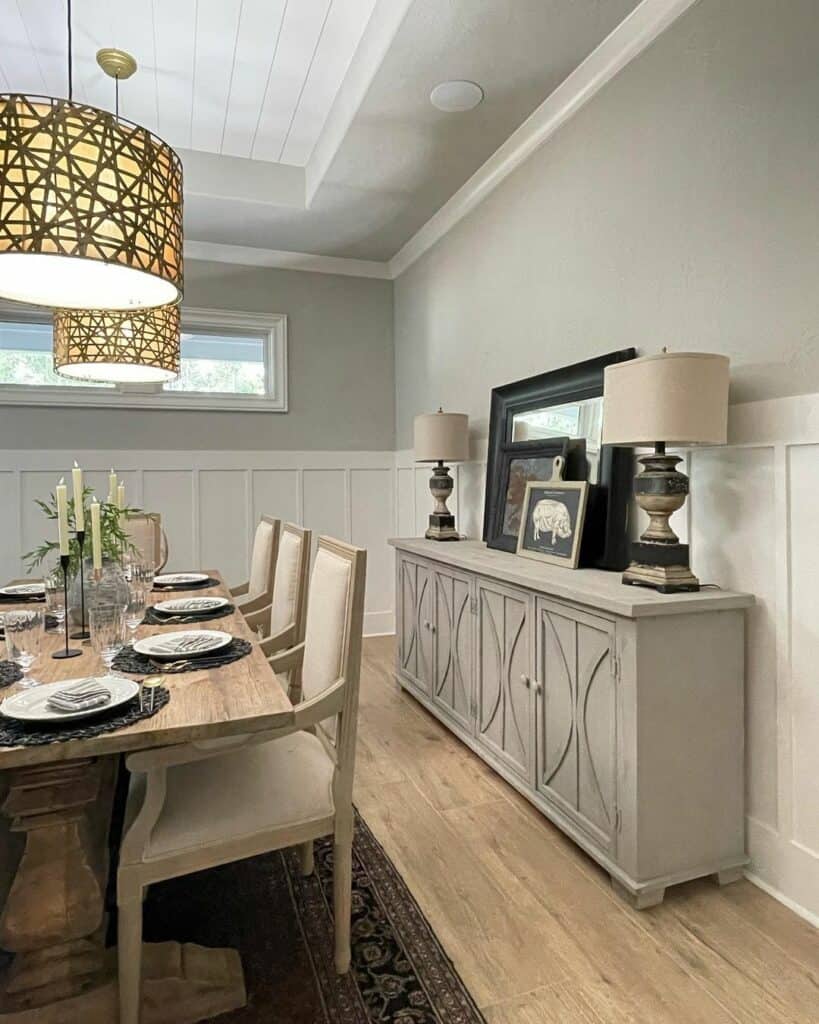 29 Ceiling Trim Ideas that Make a Statement