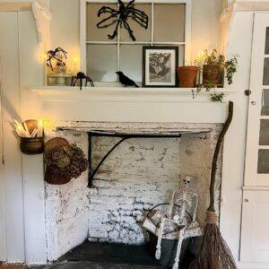 31 Spooky Décor Ideas that will Shiver and Delight