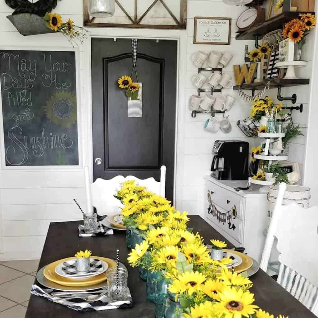 30 Spring Table Décor Ideas to Revitalize Your Space