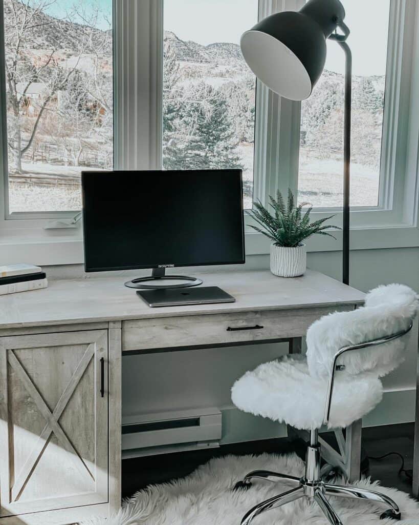 29 Modern Farmhouse Office Ideas for Productivity and Style