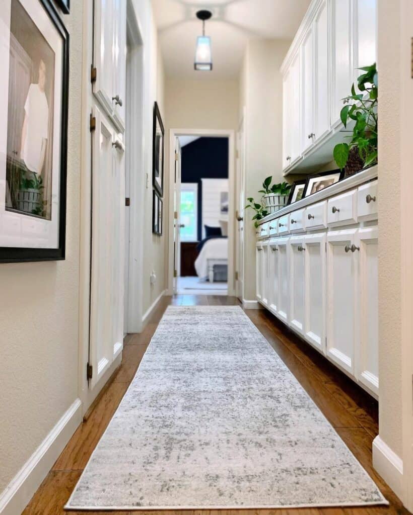 34 Hallway Runner Ideas to Inspire the Best Hallway