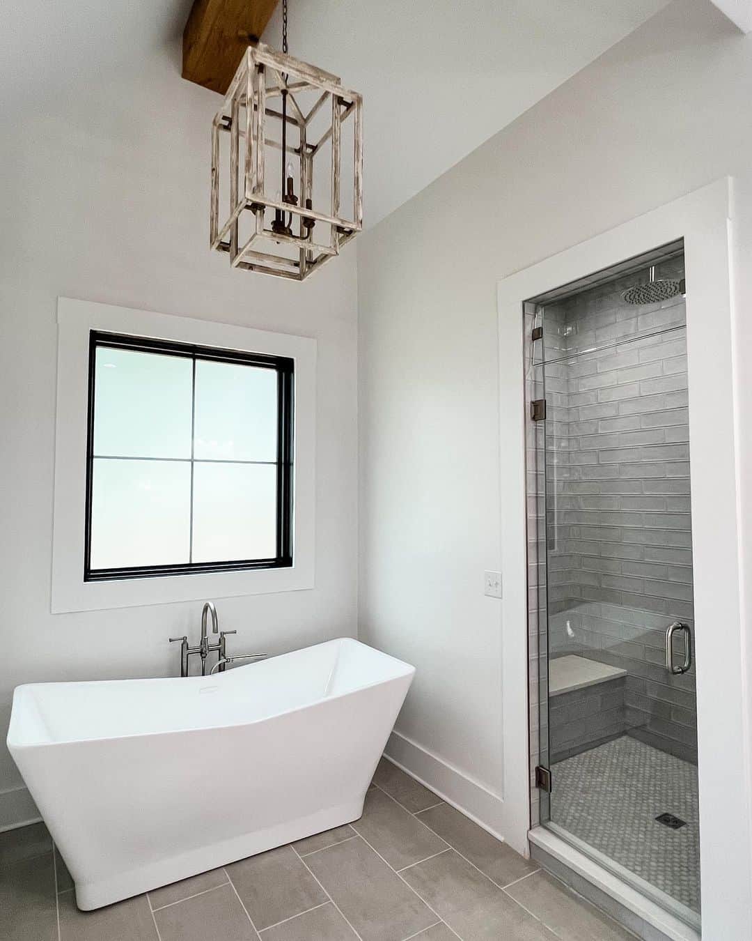 30 Modern Master Bathroom Ideas to Elevate Your Ensuite