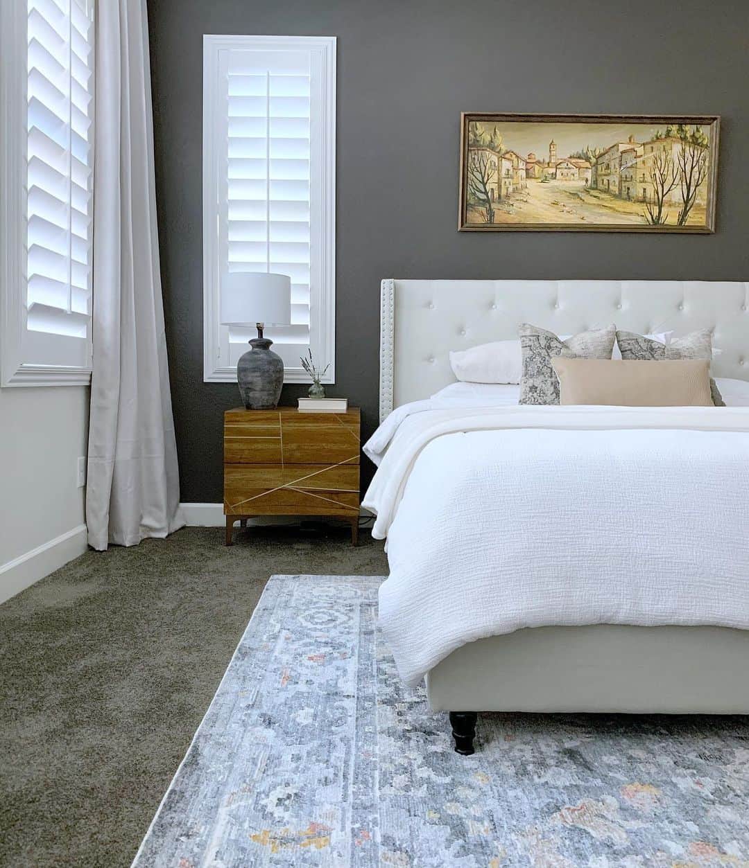 27 Artwork Above Bed Ideas to Maximize Wall Space