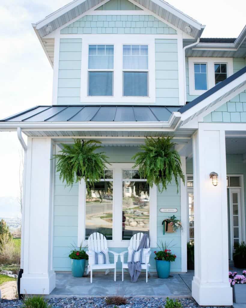 29 Front Porch Furniture Ideas To Create A Warm Entrance