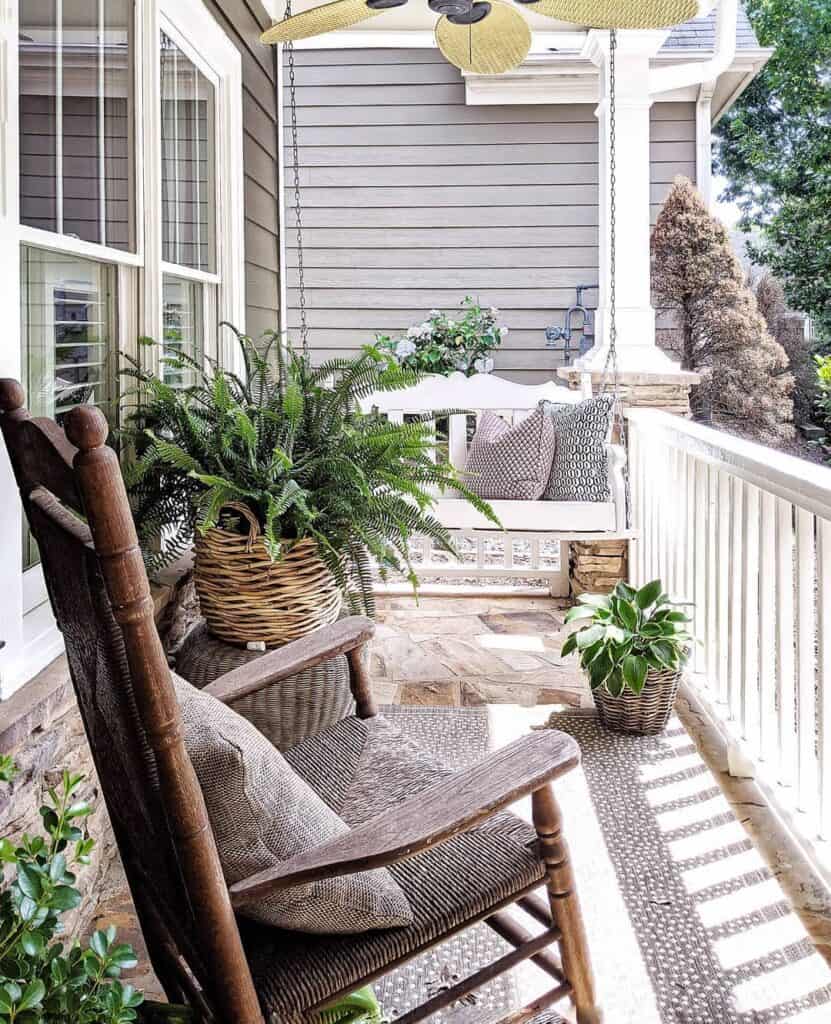 30 Porch Railing Ideas to Accentuate Your Home Exterior