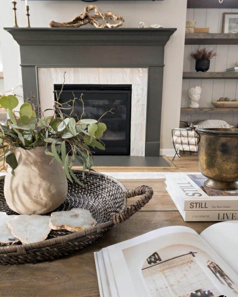 30 Eye-catching Tiled Fireplace Surrounds for All Seasons