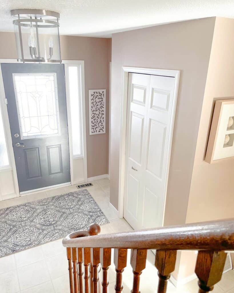 29 Farmhouse Foyers to Make Your Guests Feel Welcomed