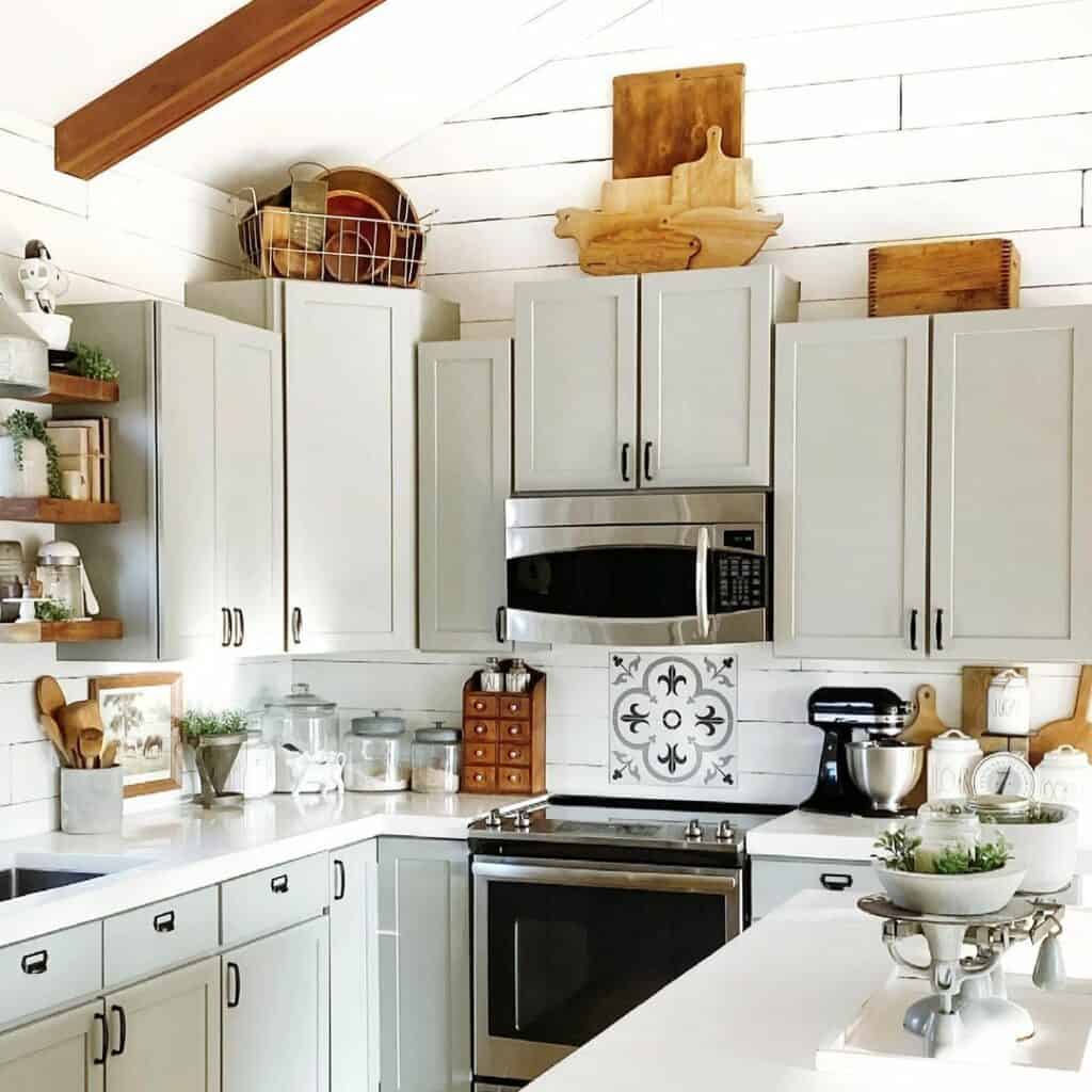 22 Clever Cabinet Ideas For Over The Range Microwaves