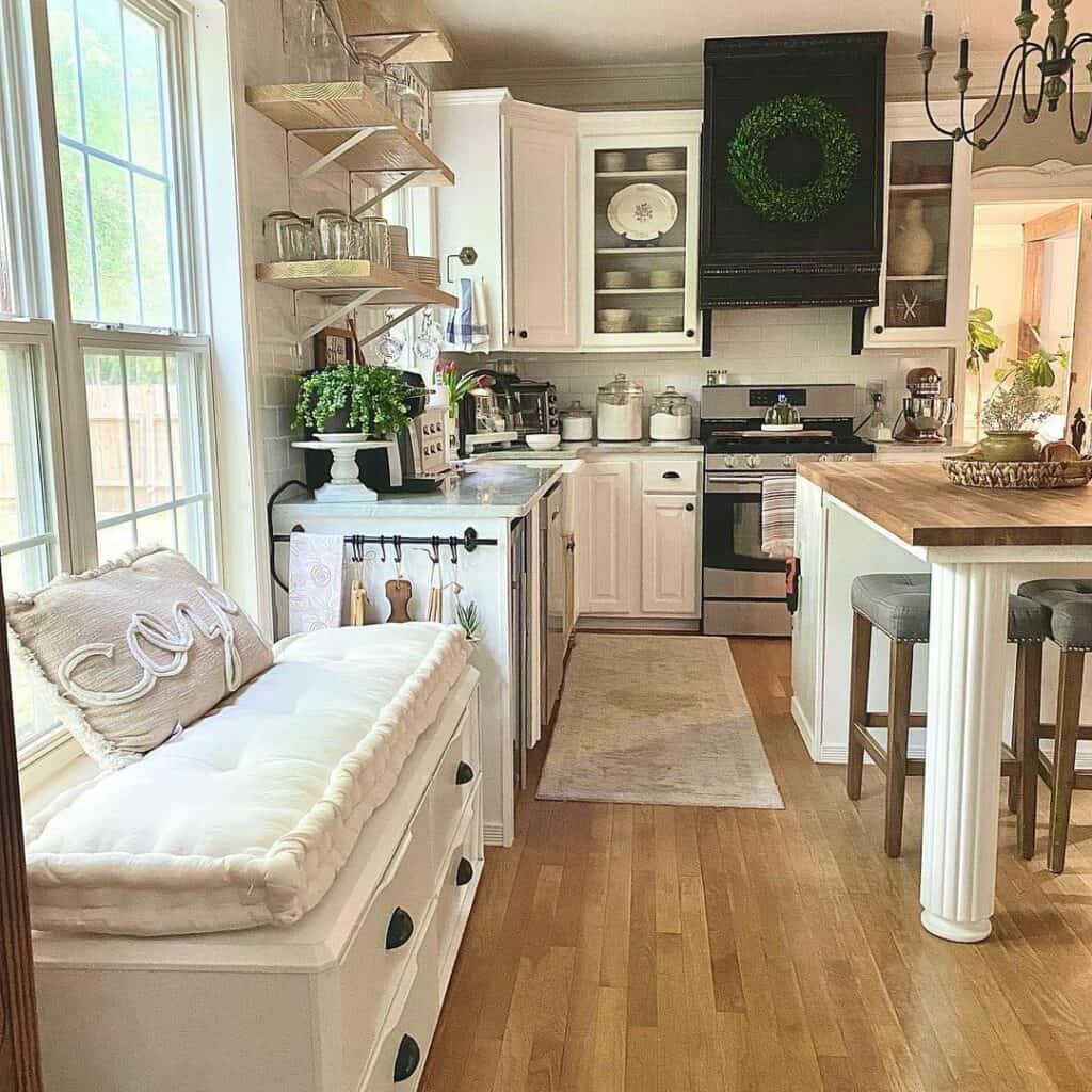 24 Window Nook Ideas to Create a Relaxing Space