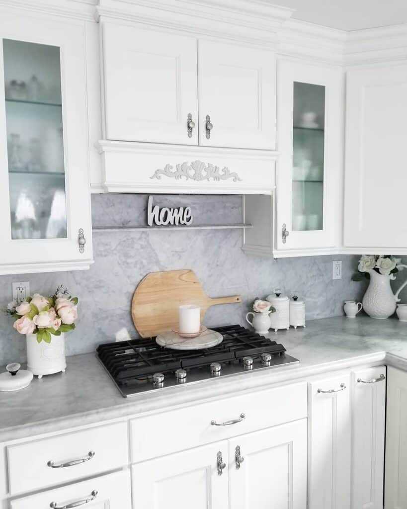 28 Kitchen Countertop Décor Ideas You’ll Love Looking At