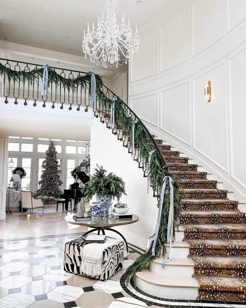 20 Modern Stair Runners to Renew Your Home