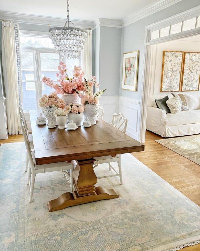 26 Transom Windows to Add to Your Abode