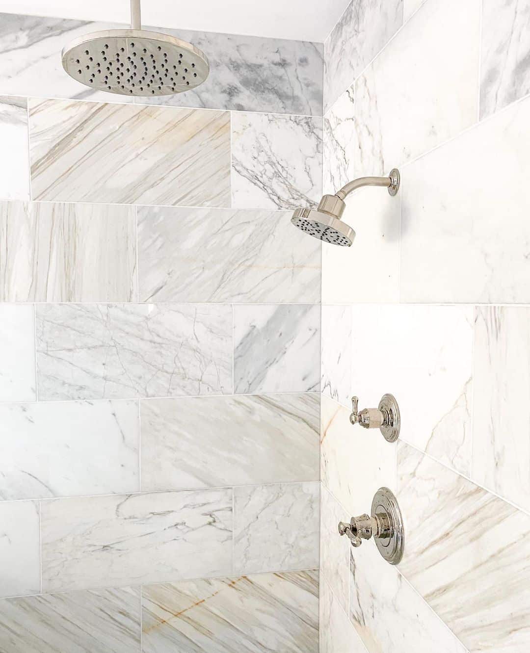 23 Marble Shower Ideas For a Luxury Bathroom Oasis
