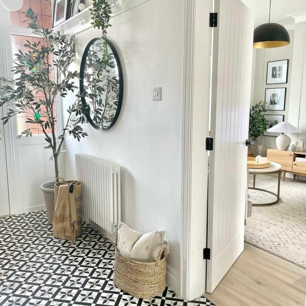 29 Fabulous Tiled Entryway Ideas