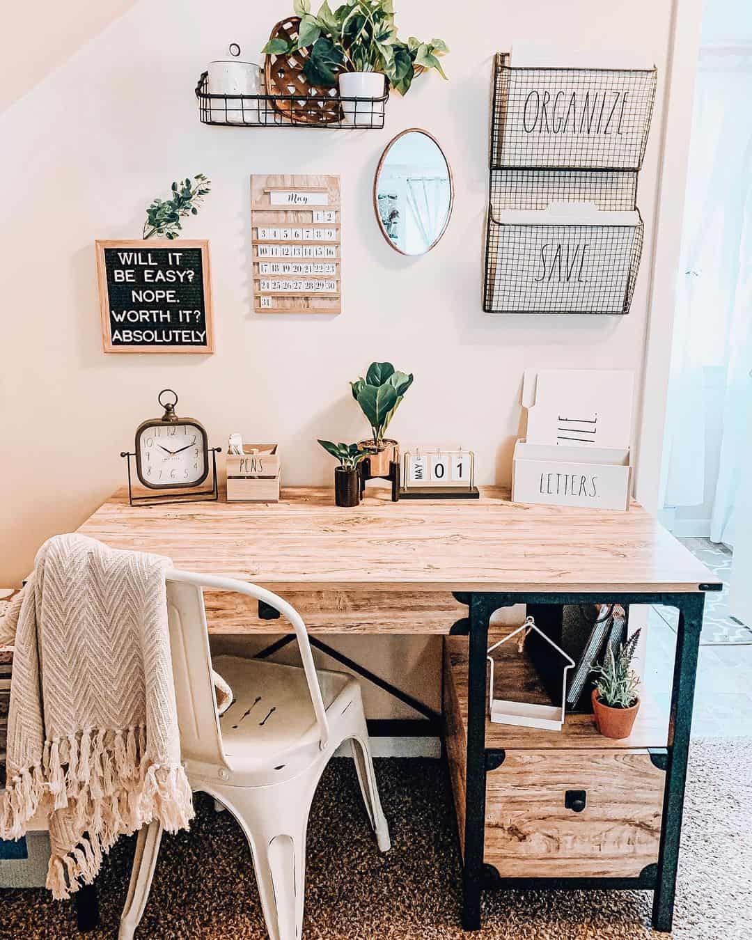 30 Office Desk Décor Ideas to Elevate Your Home Workspace