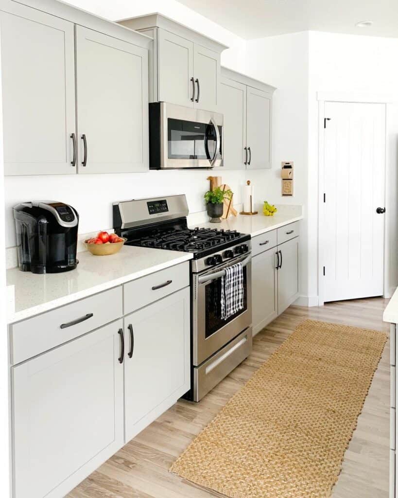 22 Clever Cabinet Ideas For Over The Range Microwaves