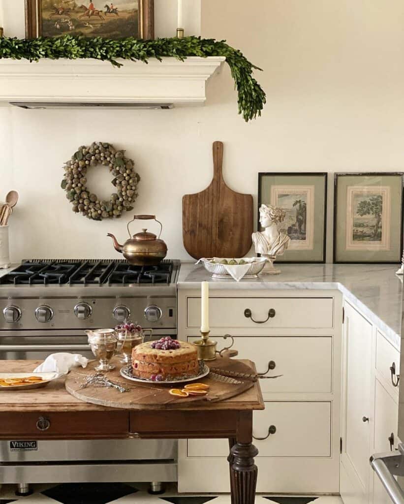 29 Kitchen Wall Décor Ideas That Will Liven Your Kitchen