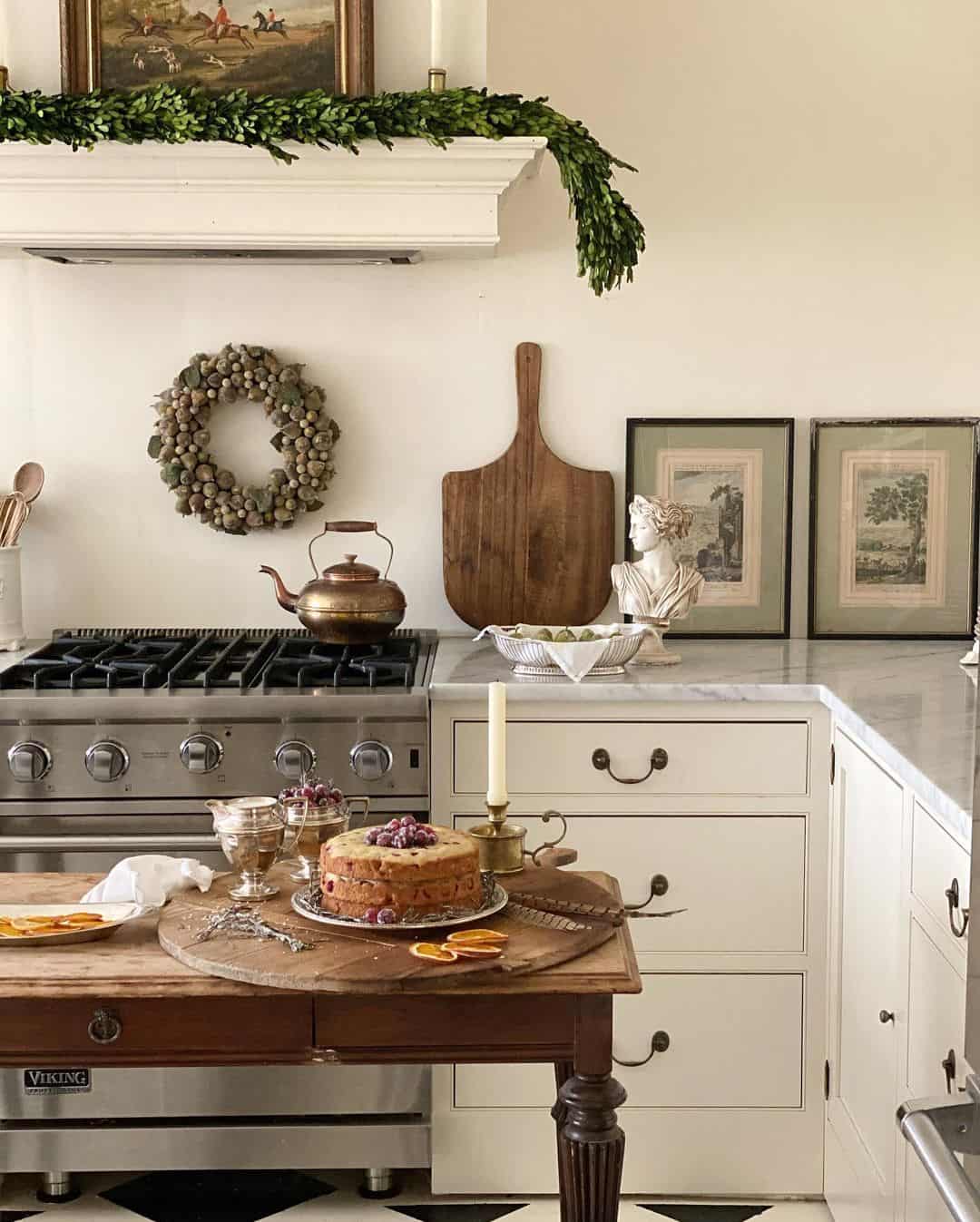 27 Vintage Décor To Give Your Home a Rich Taste of History