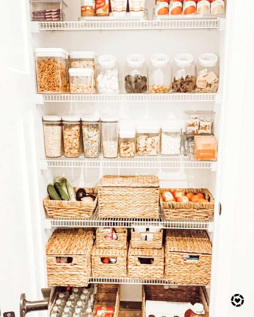 30 Pantry Storage Ideas to Optimize Organization