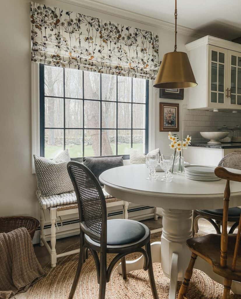 24 Window Nook Ideas to Create a Relaxing Space