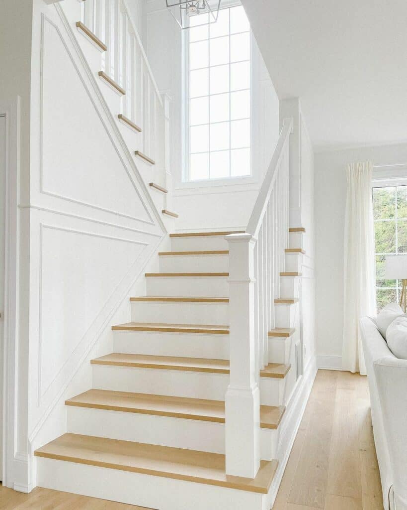 26 Modern Wood Stairs That Elevate Your World