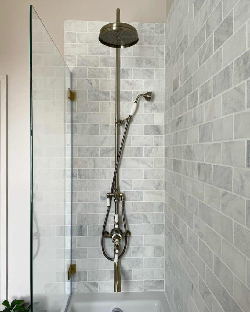 29 Shower Ideas for A Relaxing Escape
