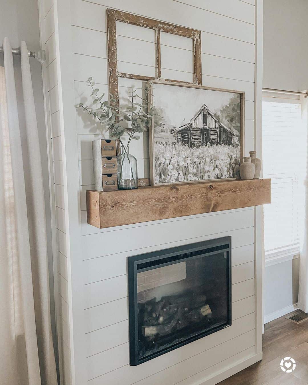 30 Fireplace Mantel Décor Ideas to Elevate Your Home