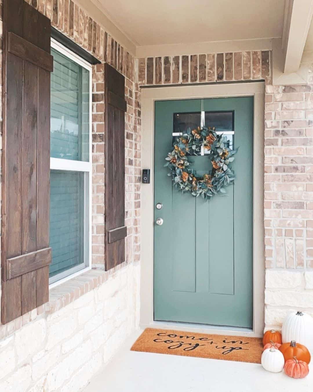 17 Green Front Doors to be the Envy of Your Neighborhood