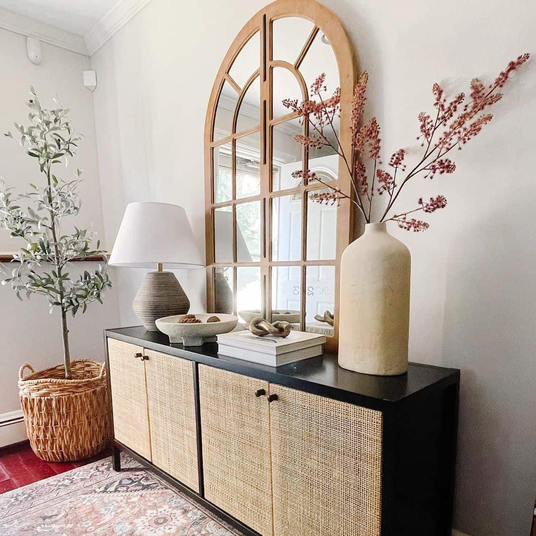 35 Stunning Entryway Ideas for You To Make an Entrance