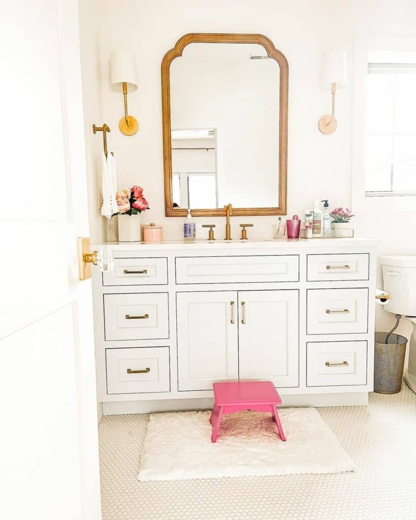 25 Inset Cabinet Ideas for Instant Character