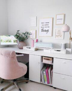 12 Pink Office Ideas You’ll Have a Crush On
