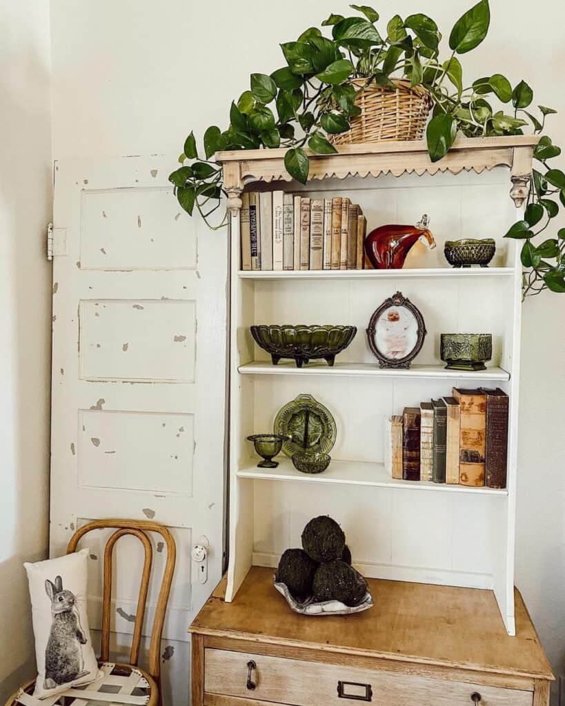 30 Beautiful Bookcase Ideas to Display Décor in Your Home