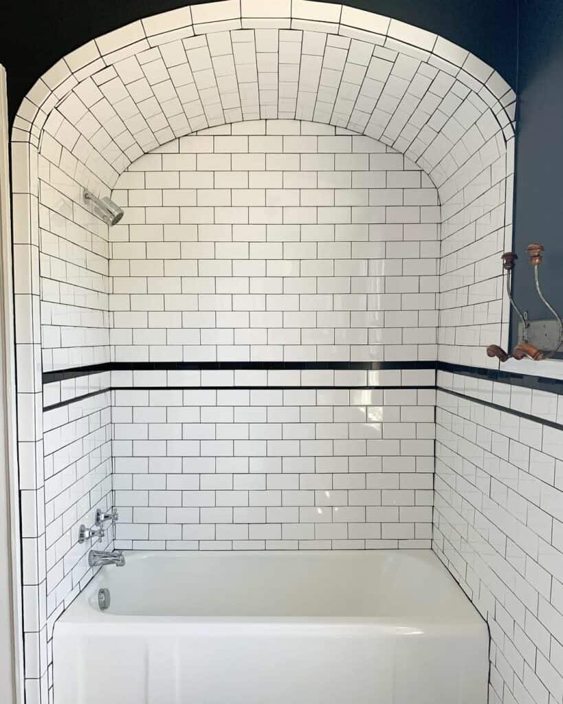 25 Ways to Create a Relaxing Soaking Tub Shower Combo