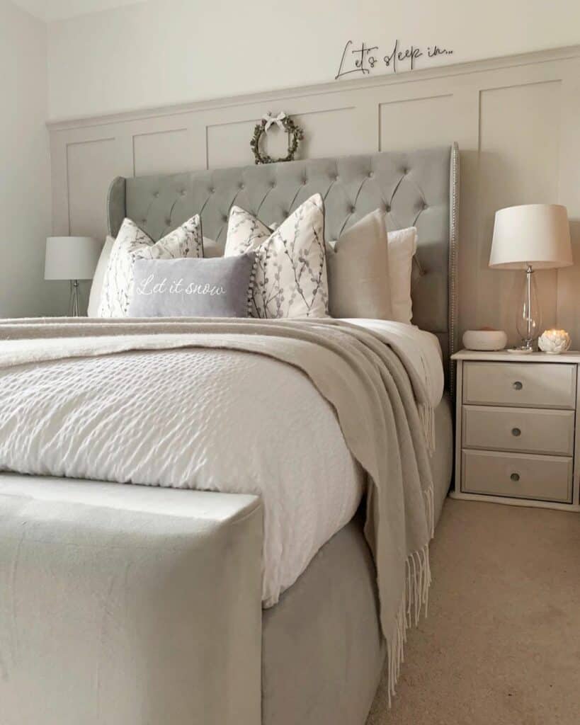 28 Beautiful Beige and Grey Bedroom Ideas
