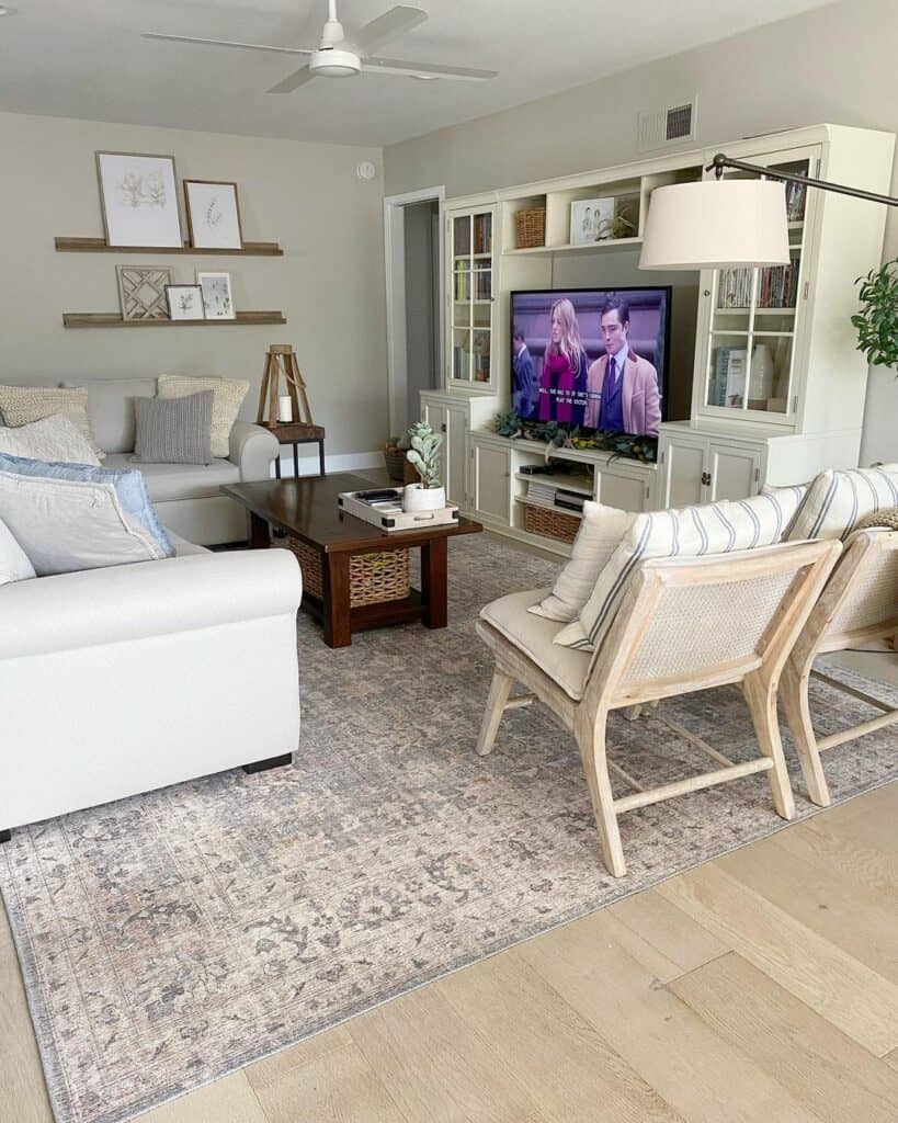 16 Built-in Entertainment Center Ideas for Movie Night