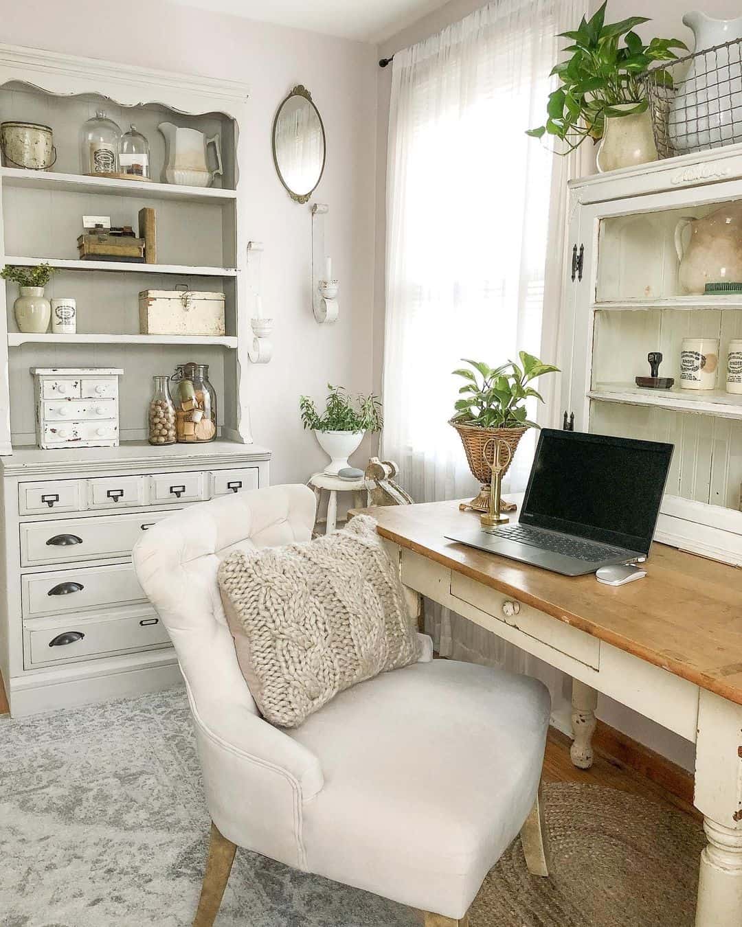 28 Perfect Computer Desk Ideas To Update Your Office