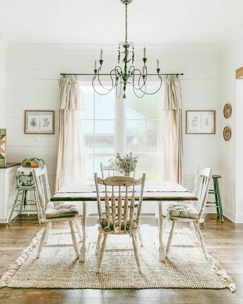 27 Rustic Dining Room Ideas for The Traditionalist