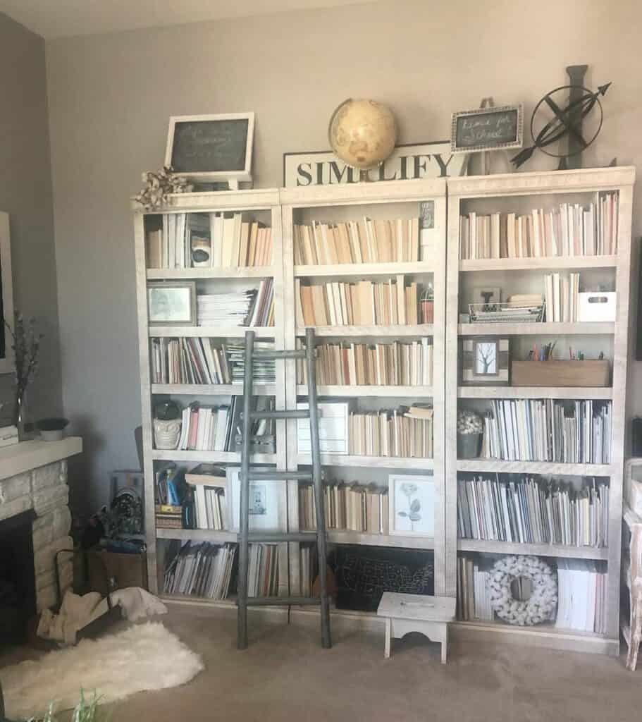 30 Beautiful Bookcase Ideas to Display Décor in Your Home