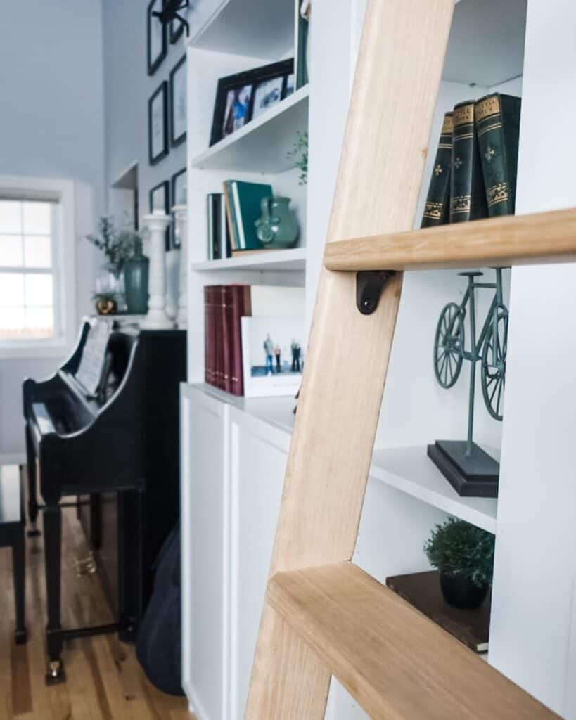 23 Home Library Ideas for All the Bookworms Out There
