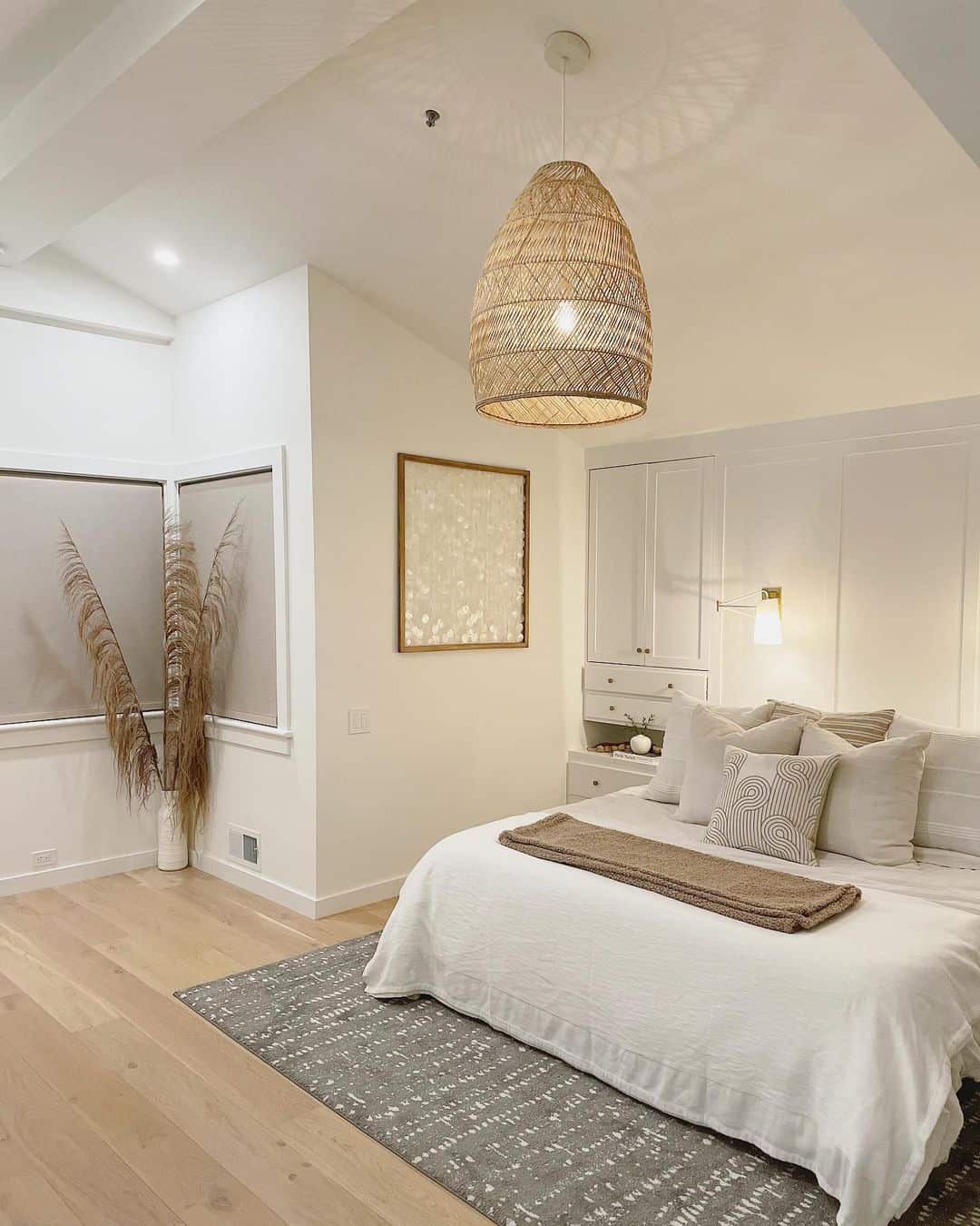 29 Beige Bedroom Ideas That Celebrate the Color