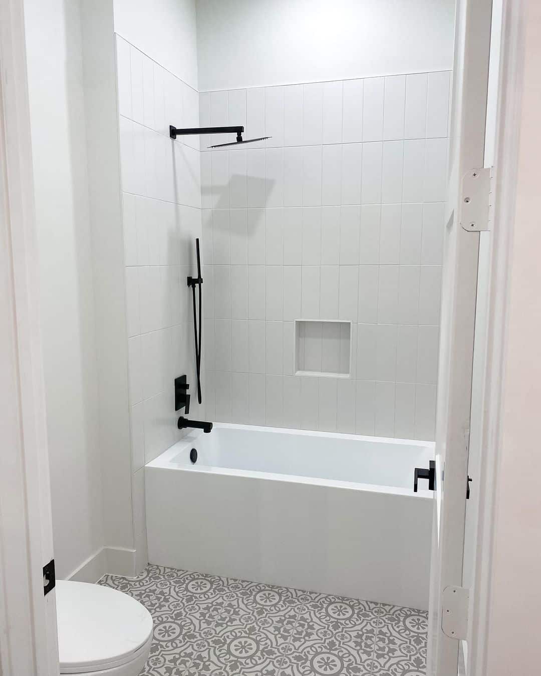25 Ways to Create a Relaxing Soaking Tub Shower Combo