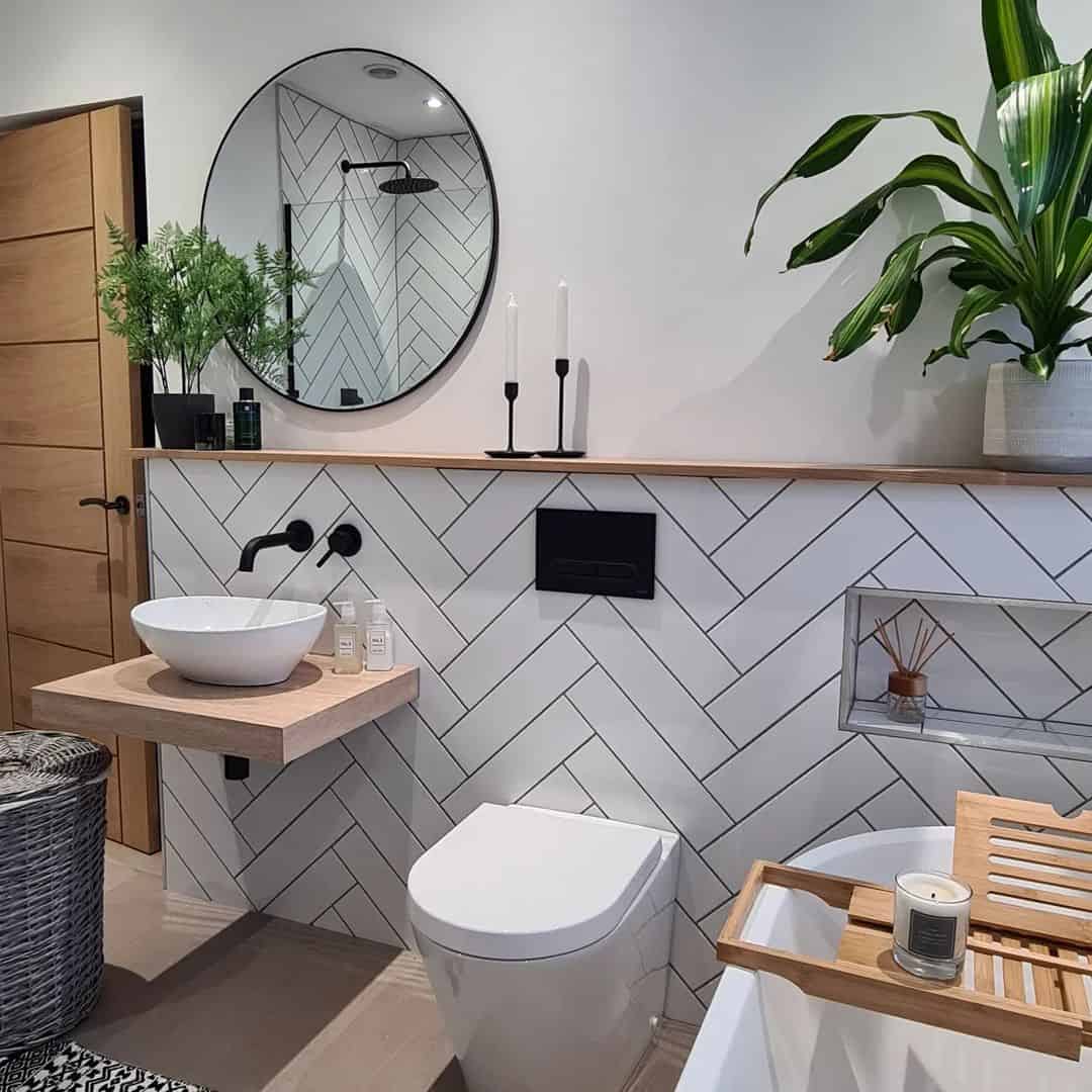 29 Small Bathroom Tile Ideas Perfect for Tight Spaces
