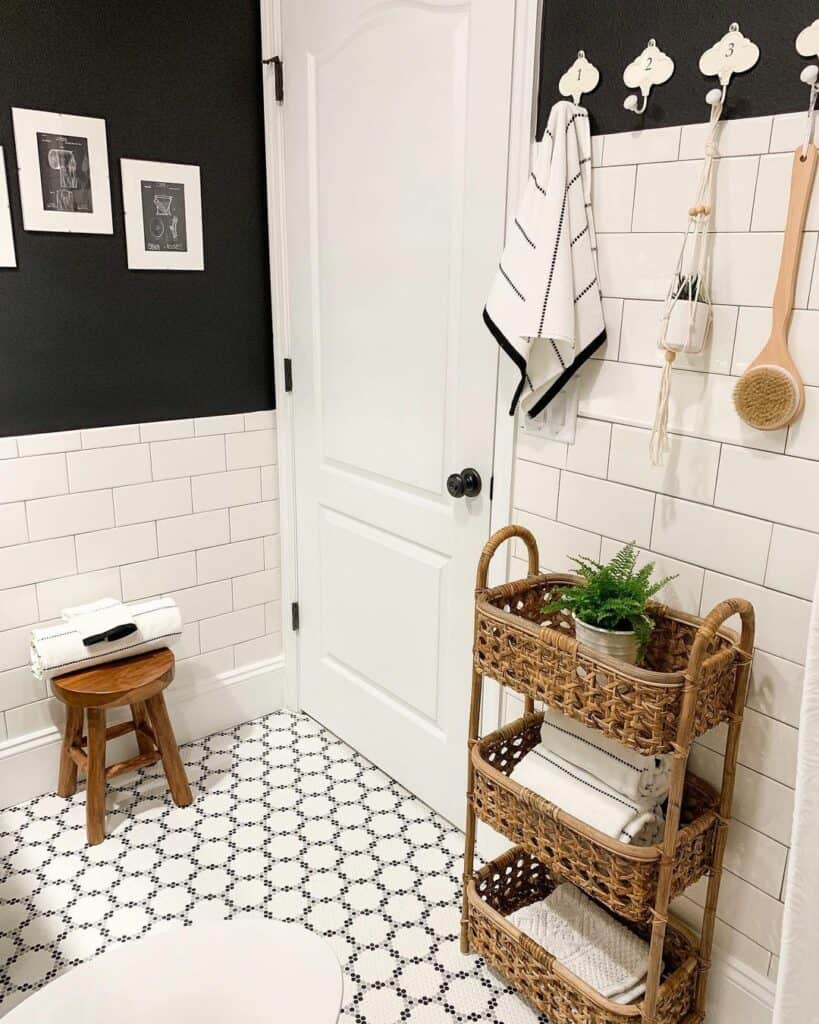 29 Small Bathroom Tile Ideas Perfect for Tight Spaces