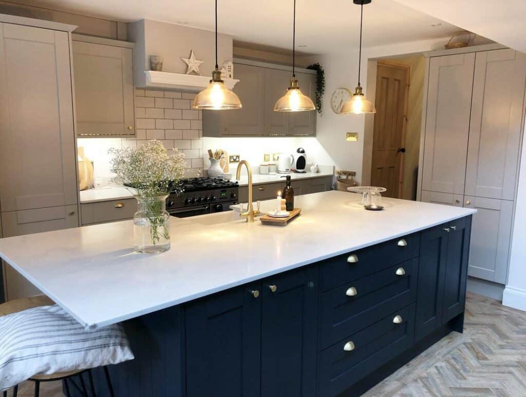 29 Kitchen Lighting Ideas for a Contemporary Space